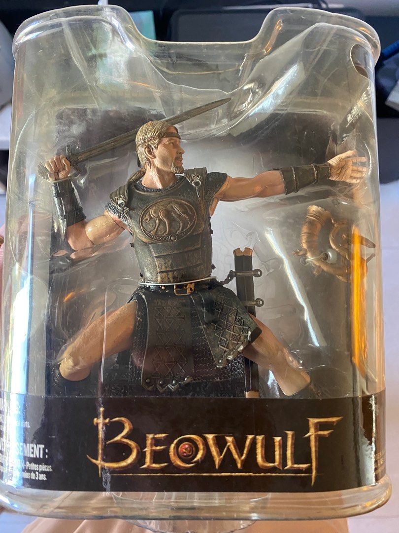 BeoWolf Mcfarlane, Hobbies & Toys, Toys & Games on Carousell