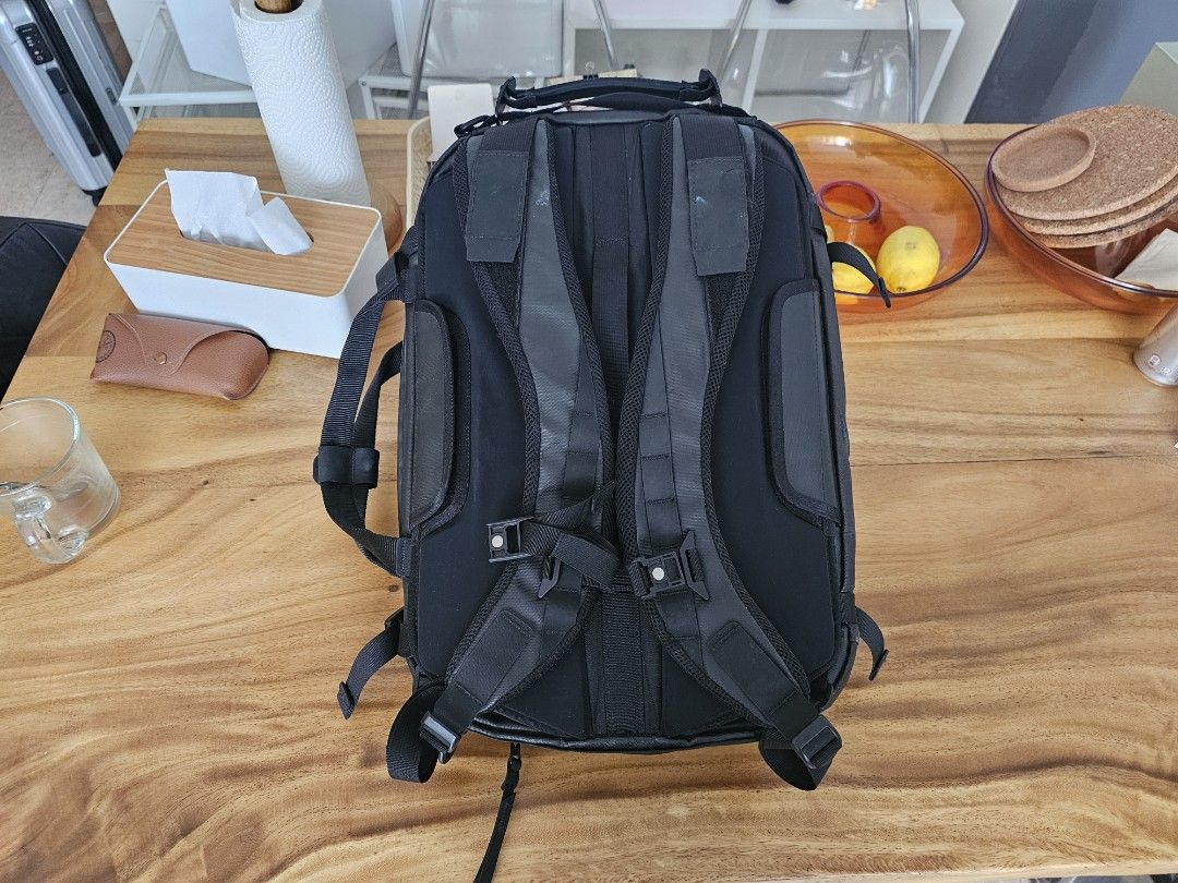 Black Ember Forge 3-way (20l-30l) Backpack/Sling/Brief, Men's Fashion ...