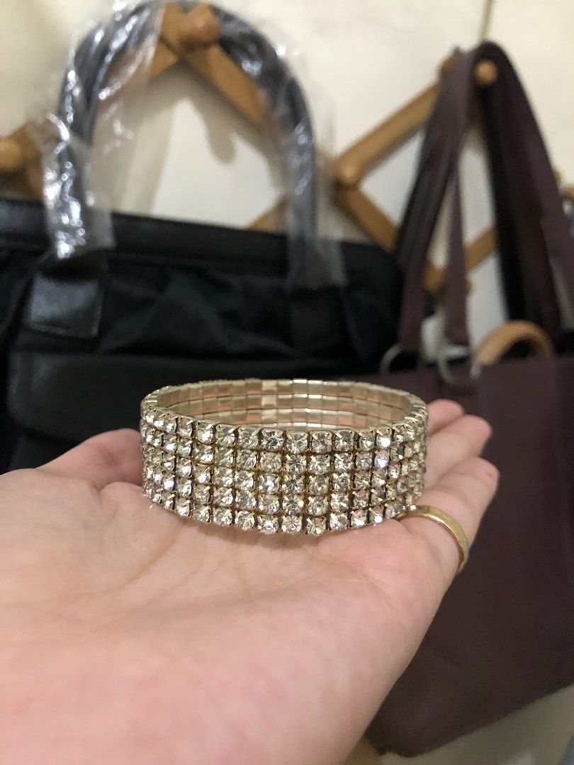 Broadway Gem, Women's Fashion, Watches & Accessories, Other Accessories ...