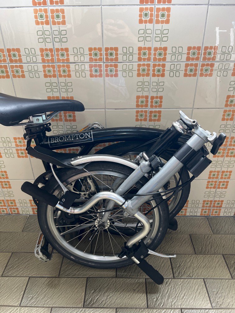 Brompton M3L Black/Grey 2008, Sports Equipment, Bicycles & Parts ...