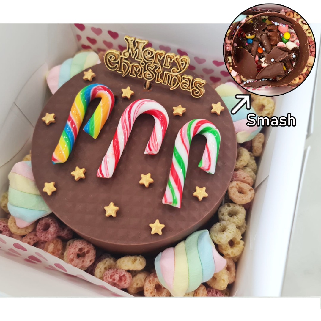 Candy Canes Chocolate Smash Pinata Cake, Food & Drinks, Homemade Bakes ...