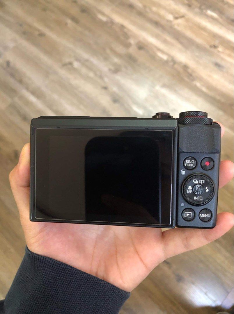Canon PowerShot G7X Mark II, Photography, Cameras on Carousell
