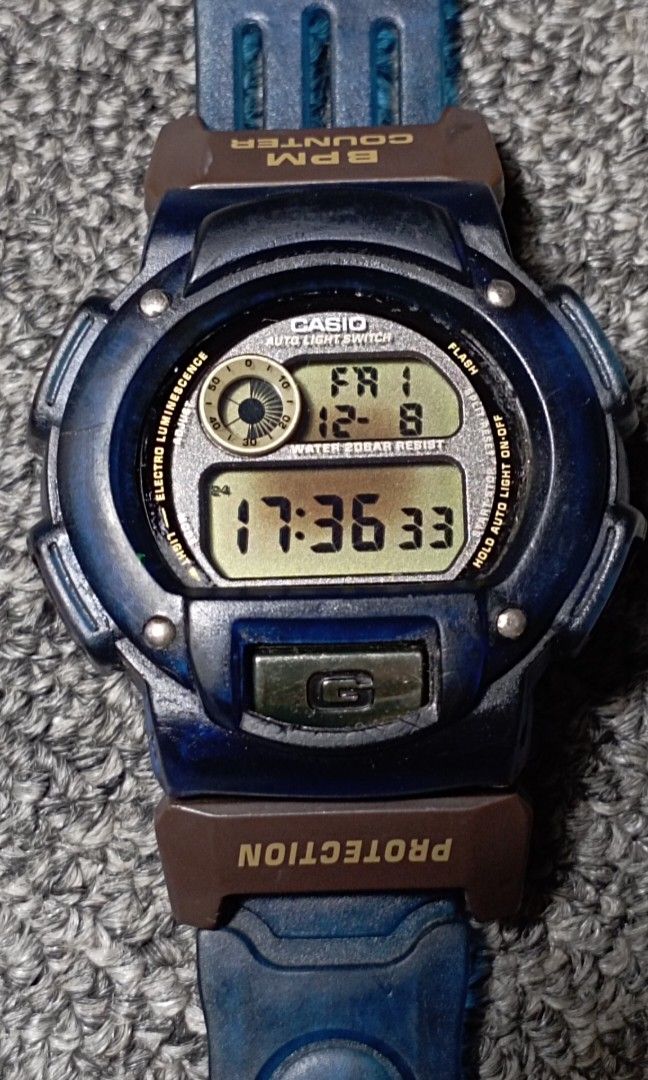 Casio g shock dw 9500 xaymaca (jamaica), Fesyen Pria, Jam Tangan di Carousell