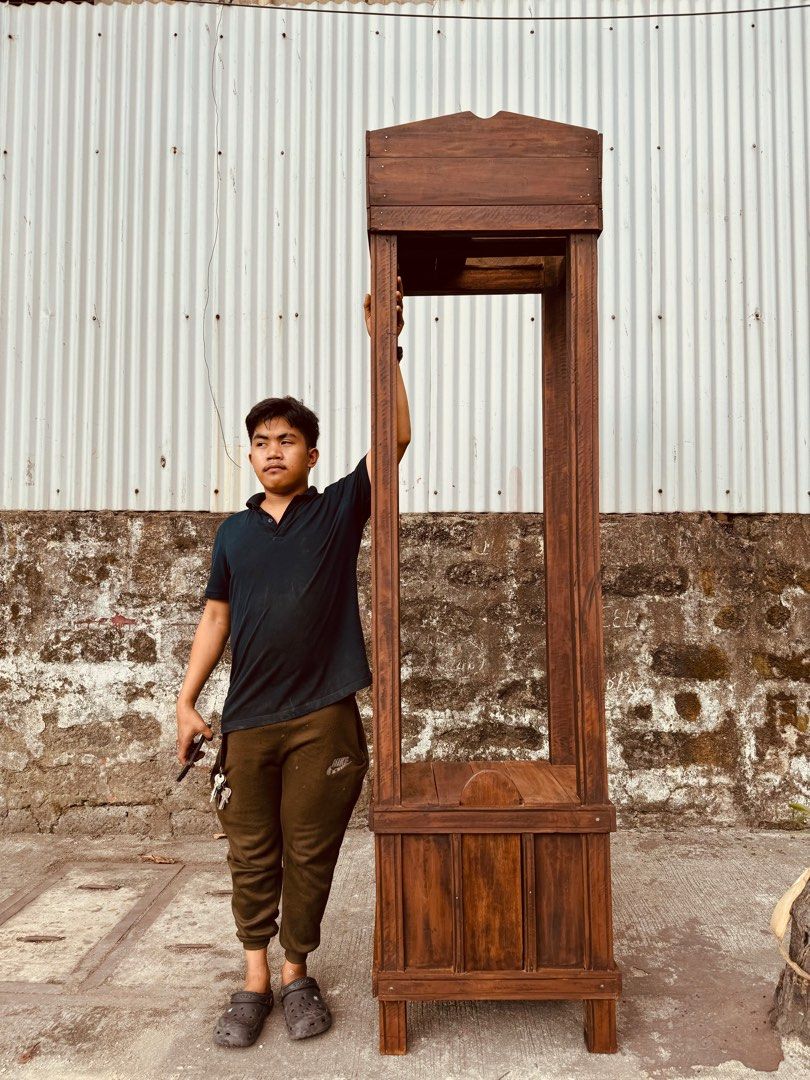 Century Old 8ft Narra Almario Pillow Rack, Hobbies & Toys, Memorabilia ...