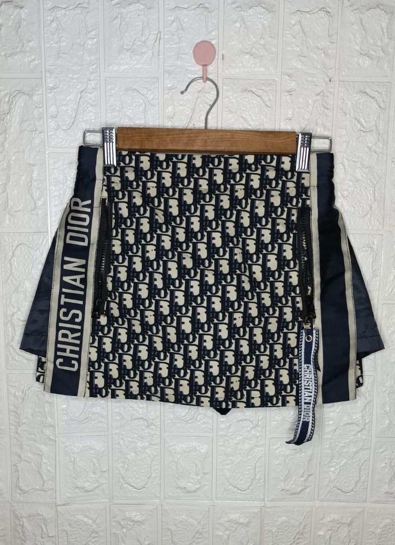 Christian Dior Oblique short monogram, Luxury, Apparel on Carousell