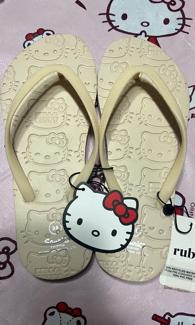 Cotton On Hello kitty slipper, Women's Fashion, Footwear, Slippers and ...