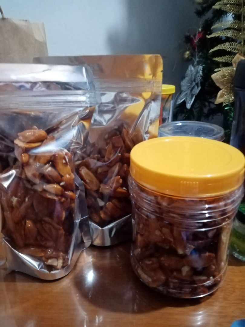 CRISPY PILI NUTS, Food & Drinks, Local Eats on Carousell