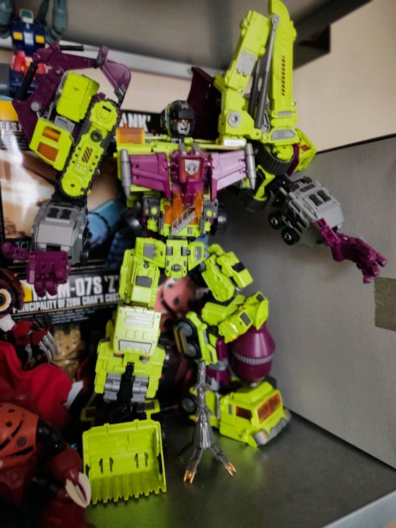 destructicon transformers, Hobbies & Toys, Toys & Games on Carousell