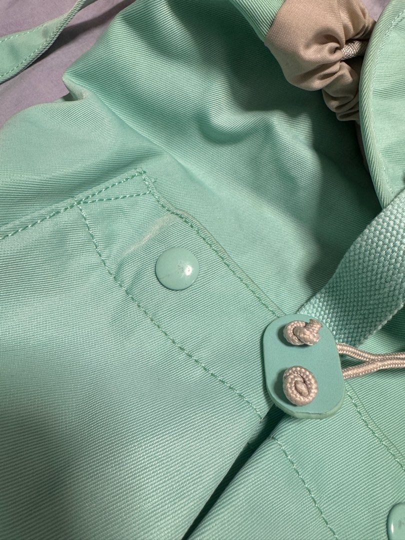 Doughnut tiffany blue backpack, 女裝, 手袋及銀包, 背囊 - Carousell