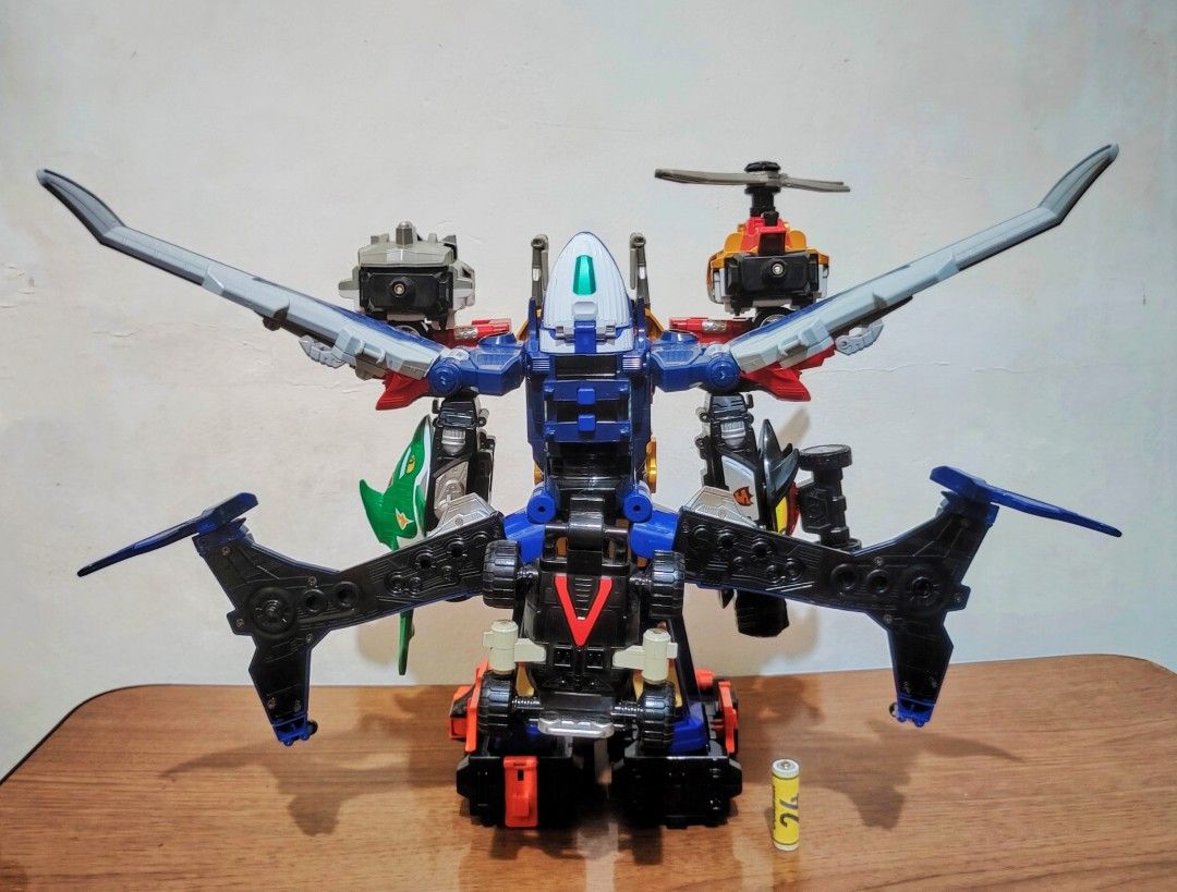 Engine Sentai Go-Onger's Dx Gattai Engine-Oh G9, Hobbies & Toys, Toys ...