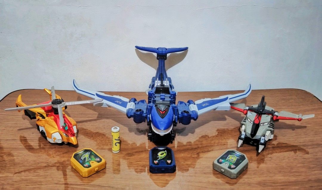 Engine Sentai Go-Onger's Dx Gattai Engine-Oh G9, Hobbies & Toys, Toys ...