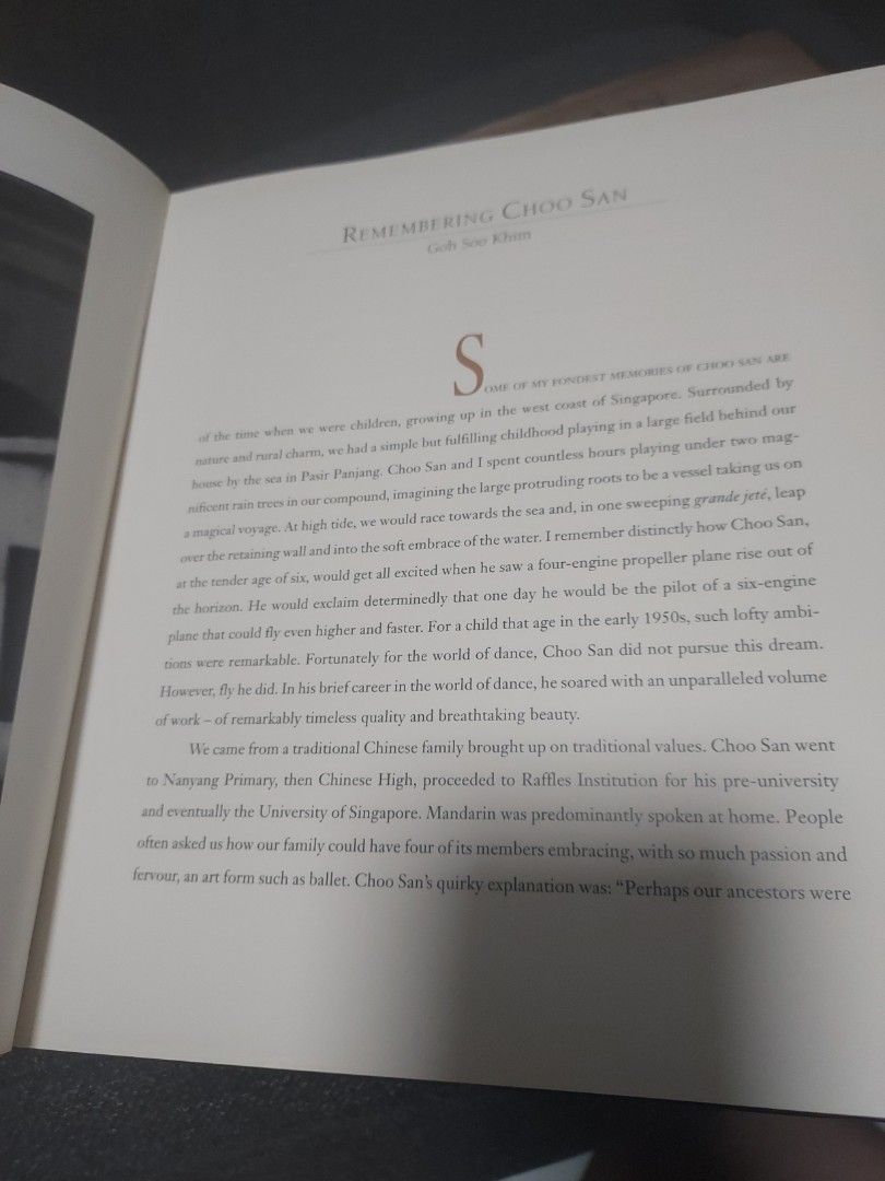 Goh Choo San master craftsman in dance, Hobbies & Toys, Books ...