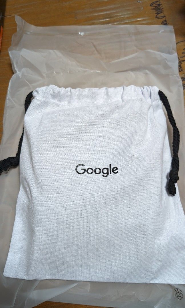 Google Pixel Pouch, Mobile Phones & Gadgets, Mobile & Gadget ...