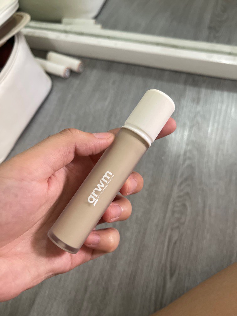 GRWM color corrector in green beige, Beauty & Personal Care, Face ...