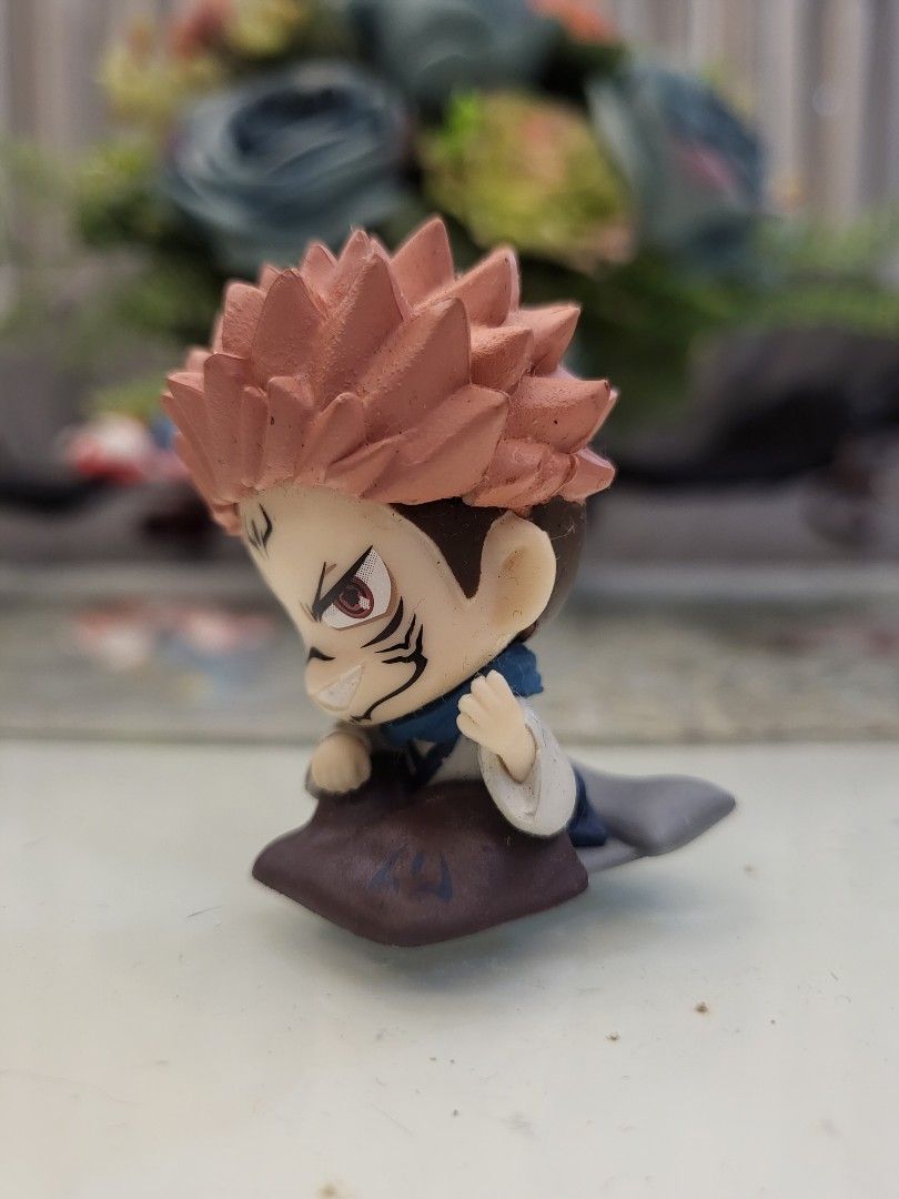 Jujutsu Kaisen Ryomen Sukuna Sleeping Mini Figure Display, Hobbies ...