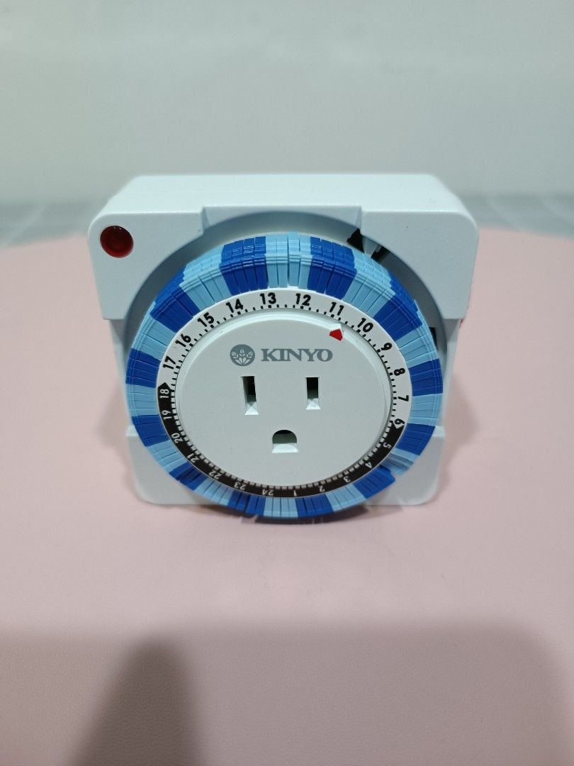 KINYO 24Hour Timer 多時段定時器 24小時 定時 插座 2P 3P 插頭, 電視及其他電器 , 轉換器及插頭在旋轉拍賣