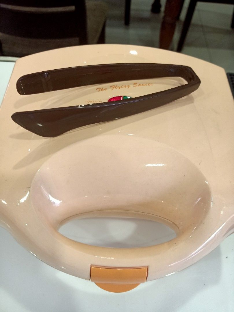 Kyowa flying saucer maker, Furniture & Home Living, Kitchenware ...