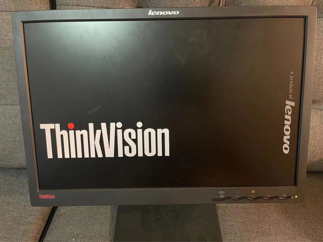 Lenovo computer monitor, Computers & Tech, Desktops on Carousell