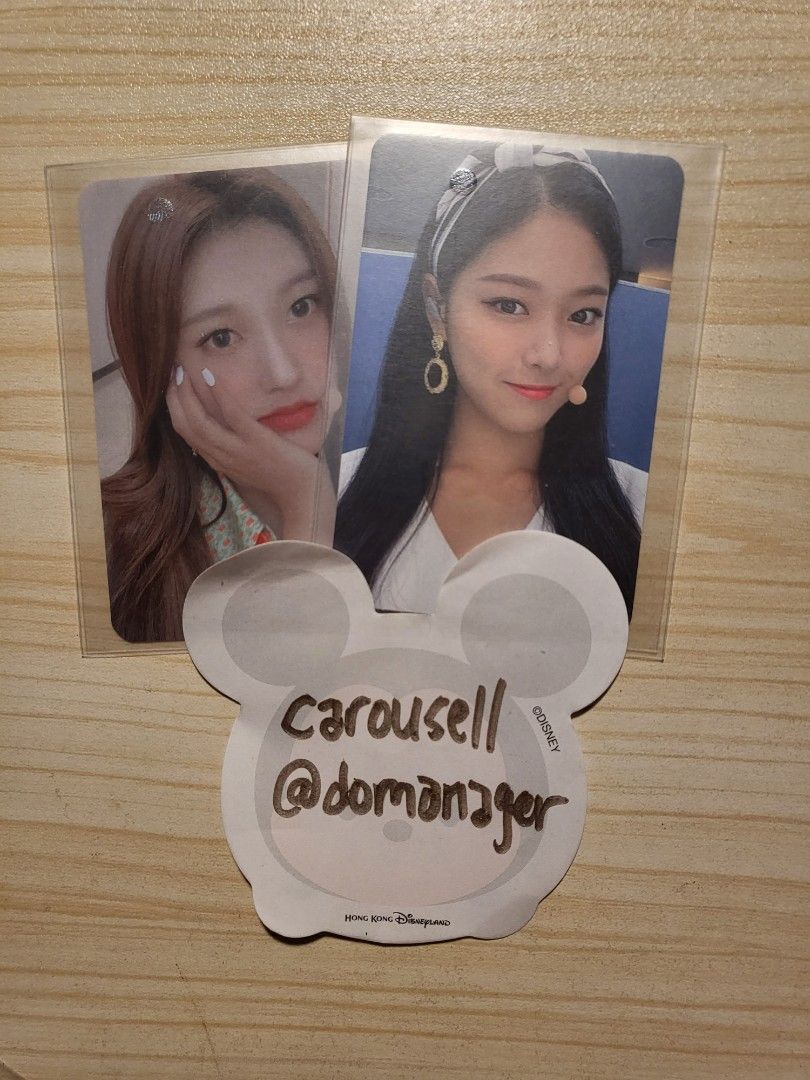 LOONA Orbit Ring Midnight Photocards - Choerry, Hyunjin, Hobbies & Toys, Memorabilia ...