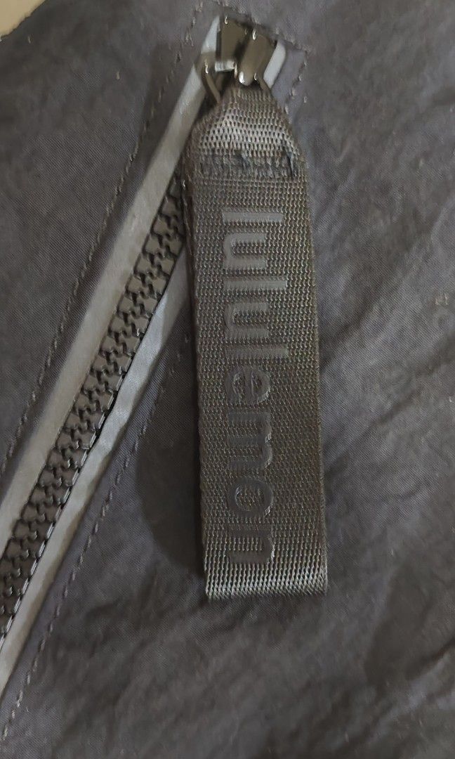 Lululemon Fast Track Bag, Women's Fashion, Bags & Wallets, Cross-body ...