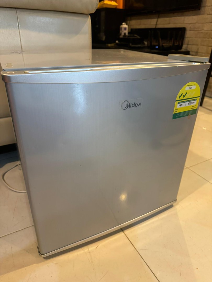 Midea Mini Fridge, TV & Home Appliances, Kitchen Appliances ...