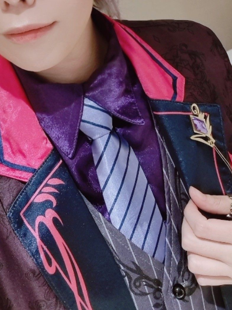 Nijisanji fuwa minato cosplay host version, Hobbies & Toys, Stationery ...