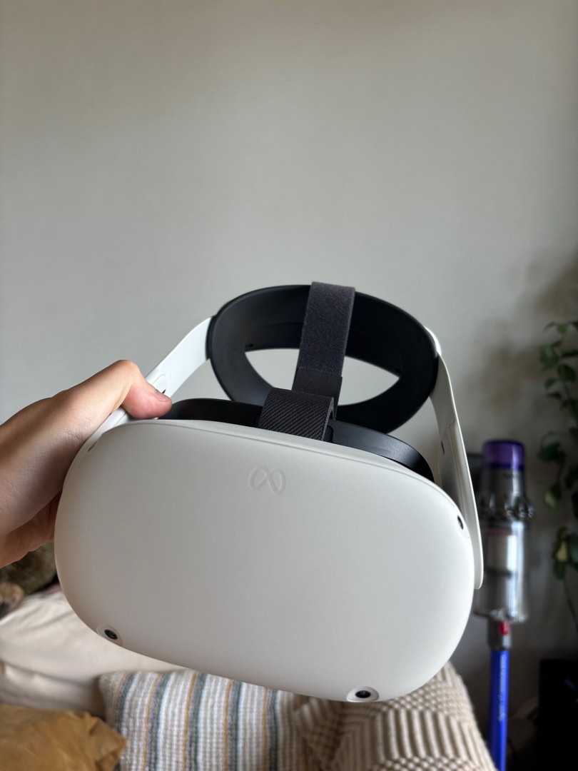 Oculus Quest 2 128GB, Video Gaming, Video Game Consoles, Others on ...