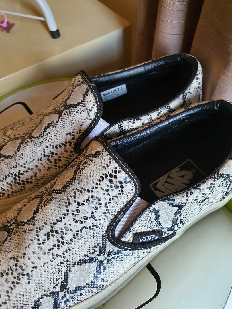 Original Preloved Van Snakeskin Sneakers Slip on, Men's Fashion ...