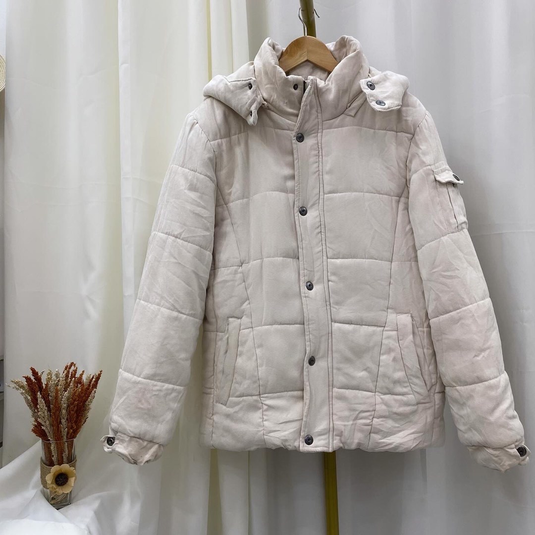 Puffer jacket w/ removable hood (white - XL), Men's Fashion, Coats ...