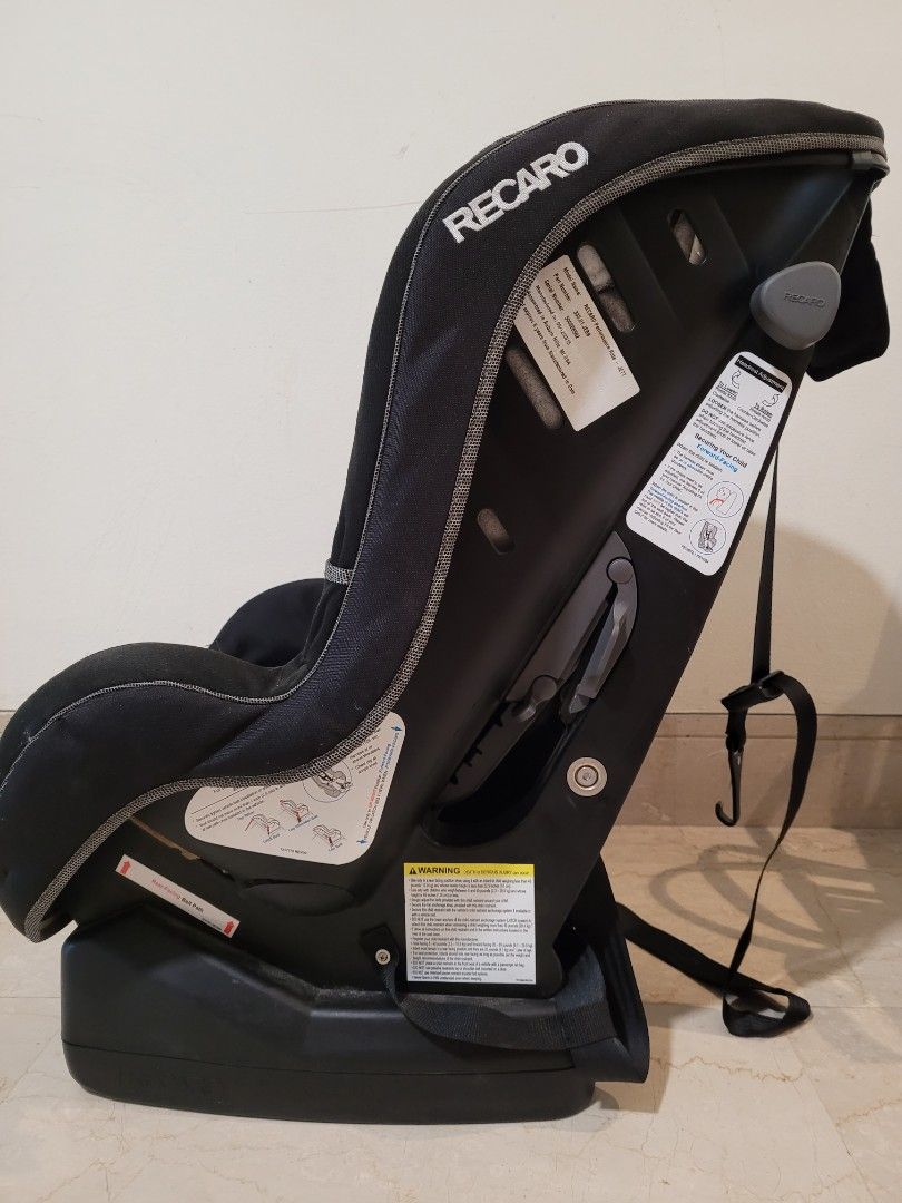RECARO Hero Car Seat, Babies & Kids, Going Out, Car Seats on Carousell