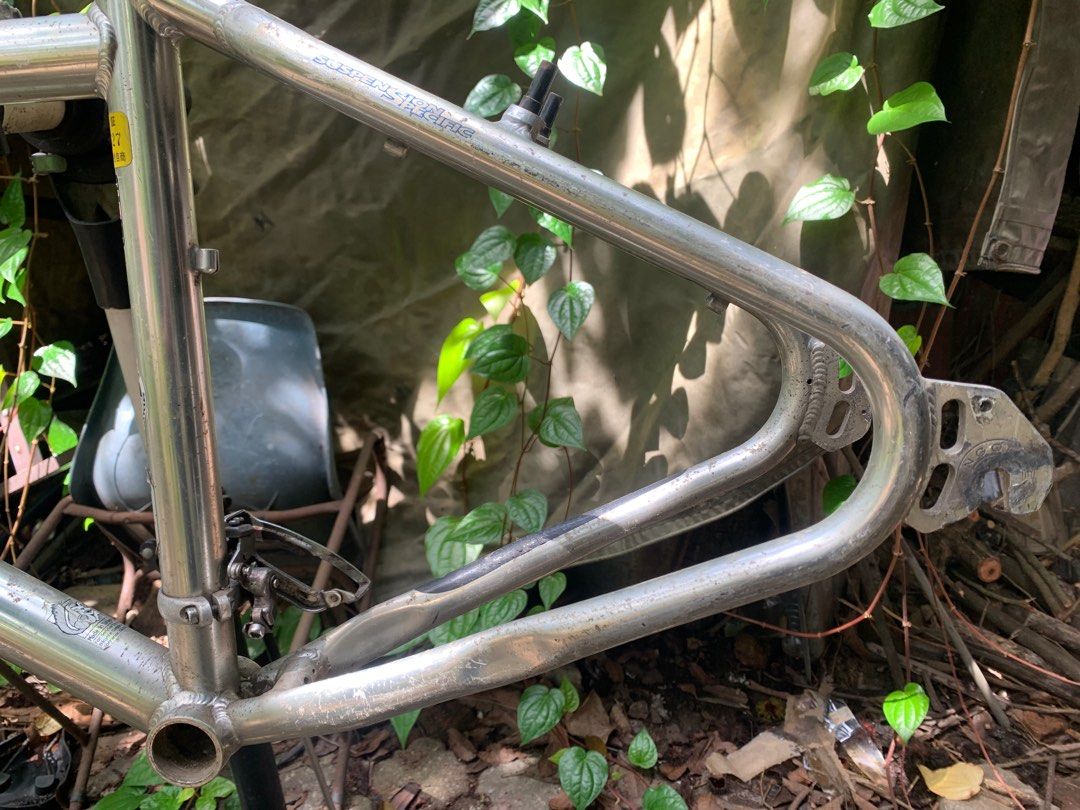 Retro/Vintage Mongoose Rockadile 26er MTB Frame, Sports Equipment ...