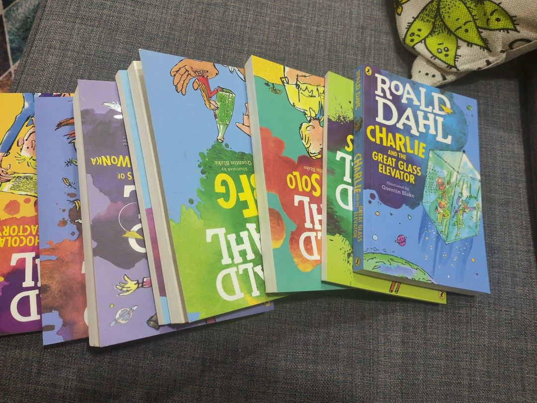 Roald Dahl collection books, Hobbies & Toys, Books & Magazines ...