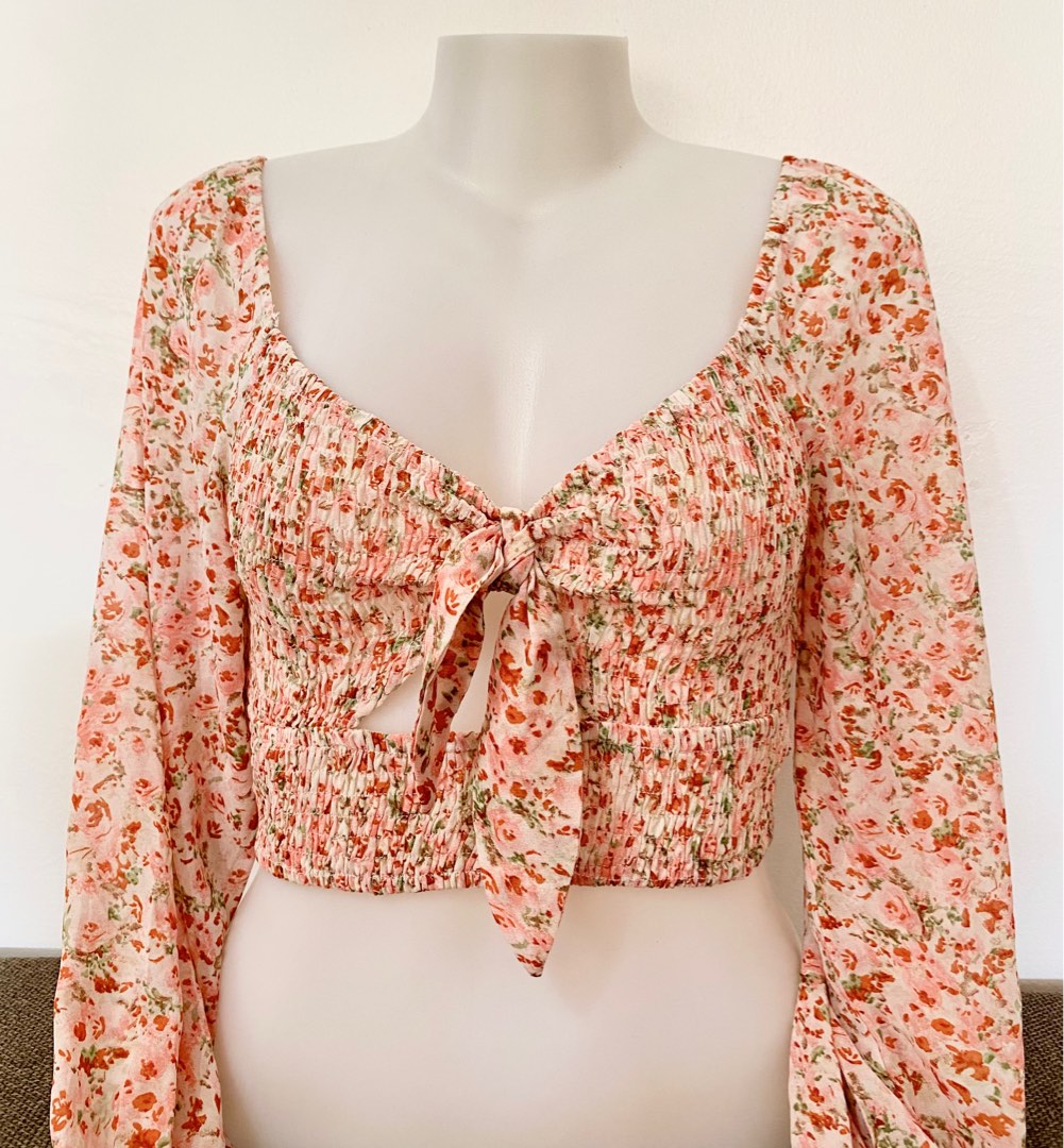 RUBY SEES top, Women's Fashion, Tops, Blouses on Carousell