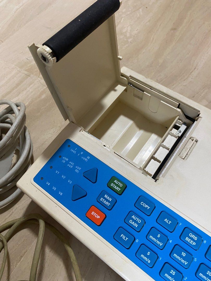 Schiller ECG (Electrocardiogram) Machine, Health & Nutrition, Medical ...
