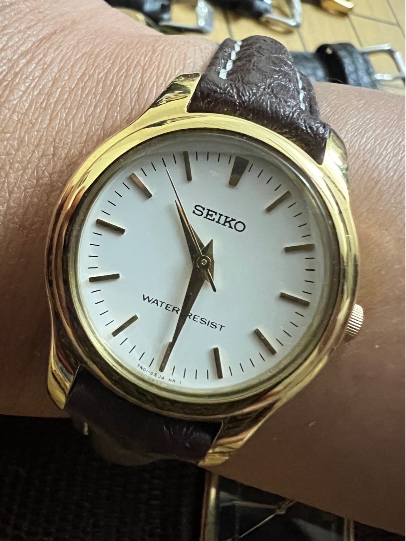 Seiko lady watch, Men's Fashion, Watches & Accessories, Watches on ...