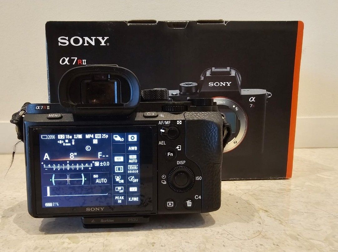 Sony A7R Mark 2, Photography, Cameras on Carousell