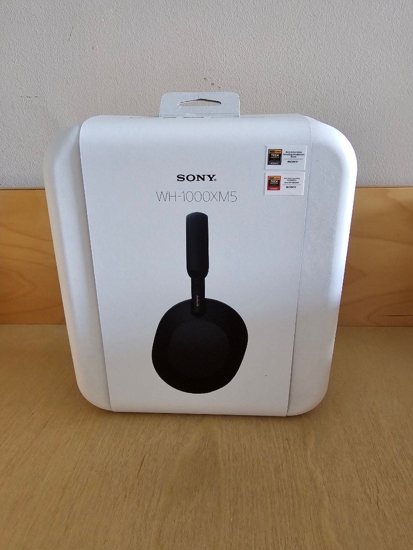 Sony flagship M5 ANC headset, Audio, Headphones & Headsets on Carousell