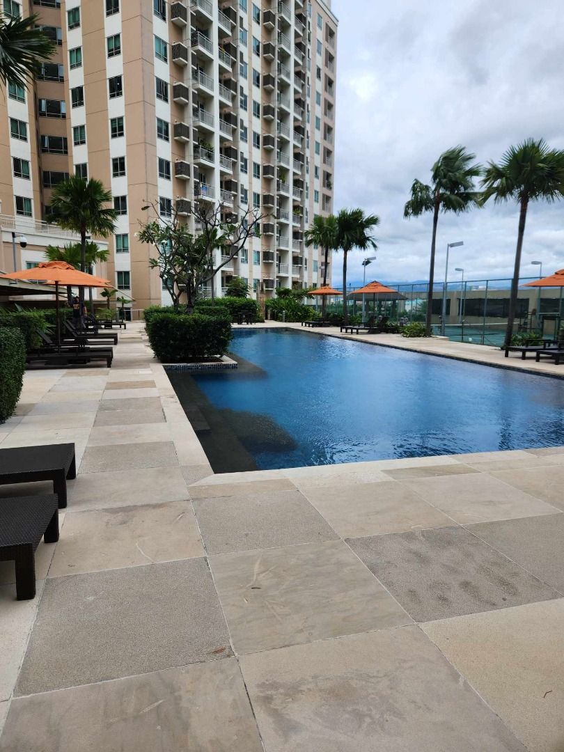The Grove by Rockwell Tower B, 2BR Loft-type Unit FOR SALE in Pasig ...