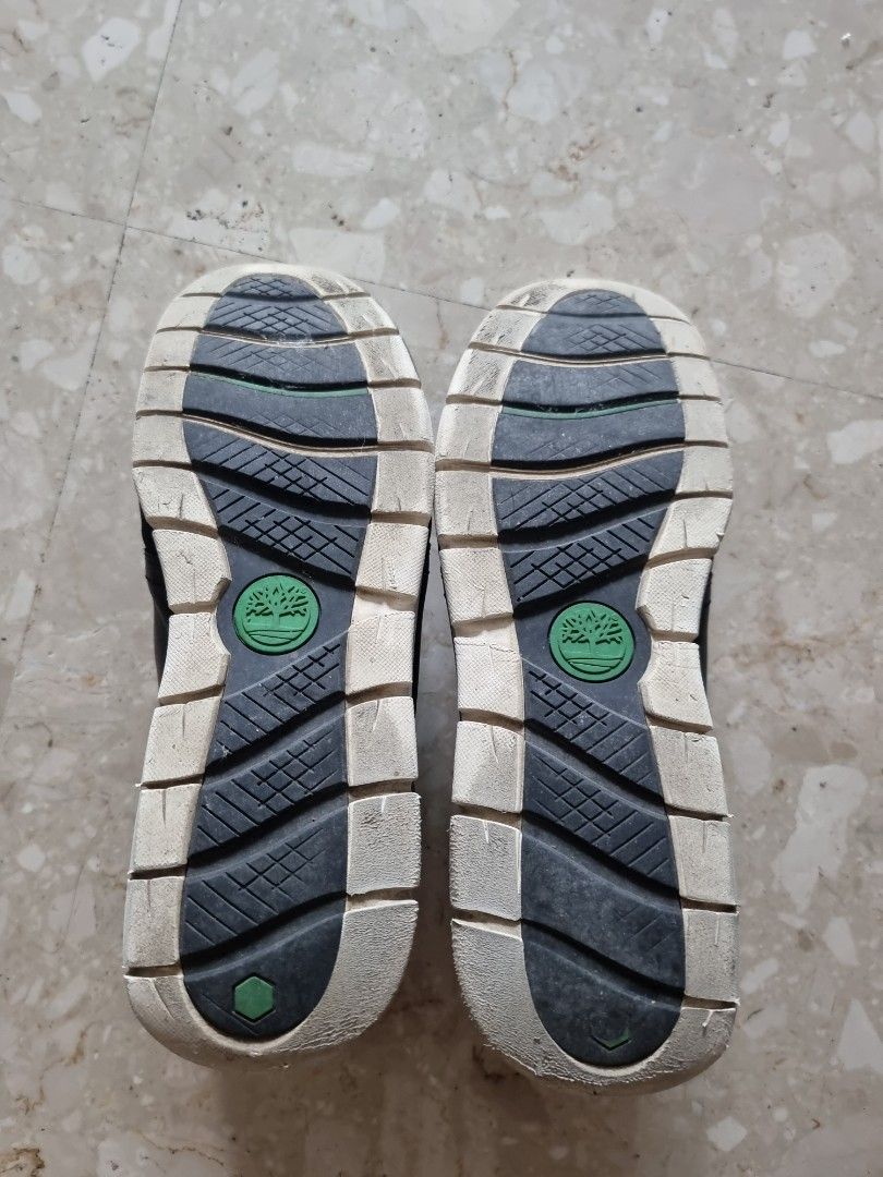 Timberland and Clarks boot, Men's Fashion, Footwear, Boots on Carousell