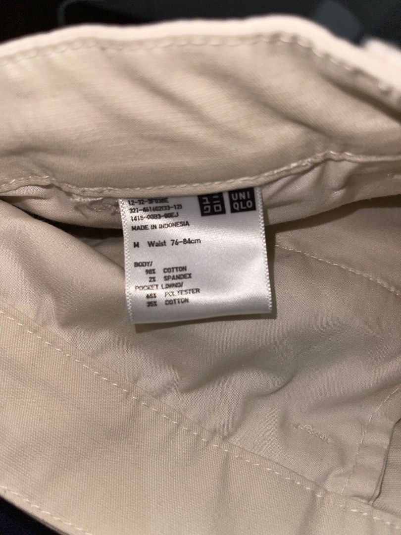 UNIQLO CARGO PANTS (OFF WHITE), Men's Fashion, Bottoms, Jeans on Carousell