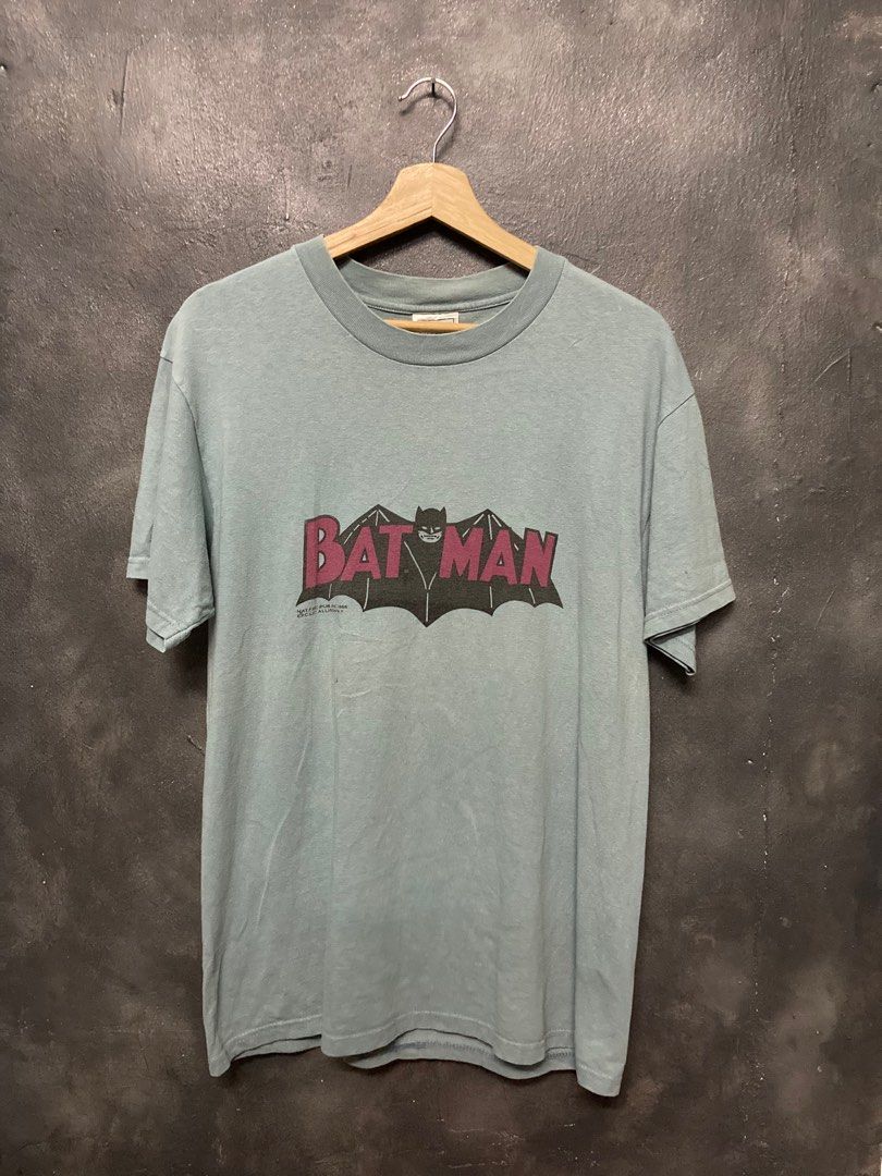 Vintage Y2K Batman Tshirt, Men's Fashion, Tops & Sets, Tshirts & Polo ...
