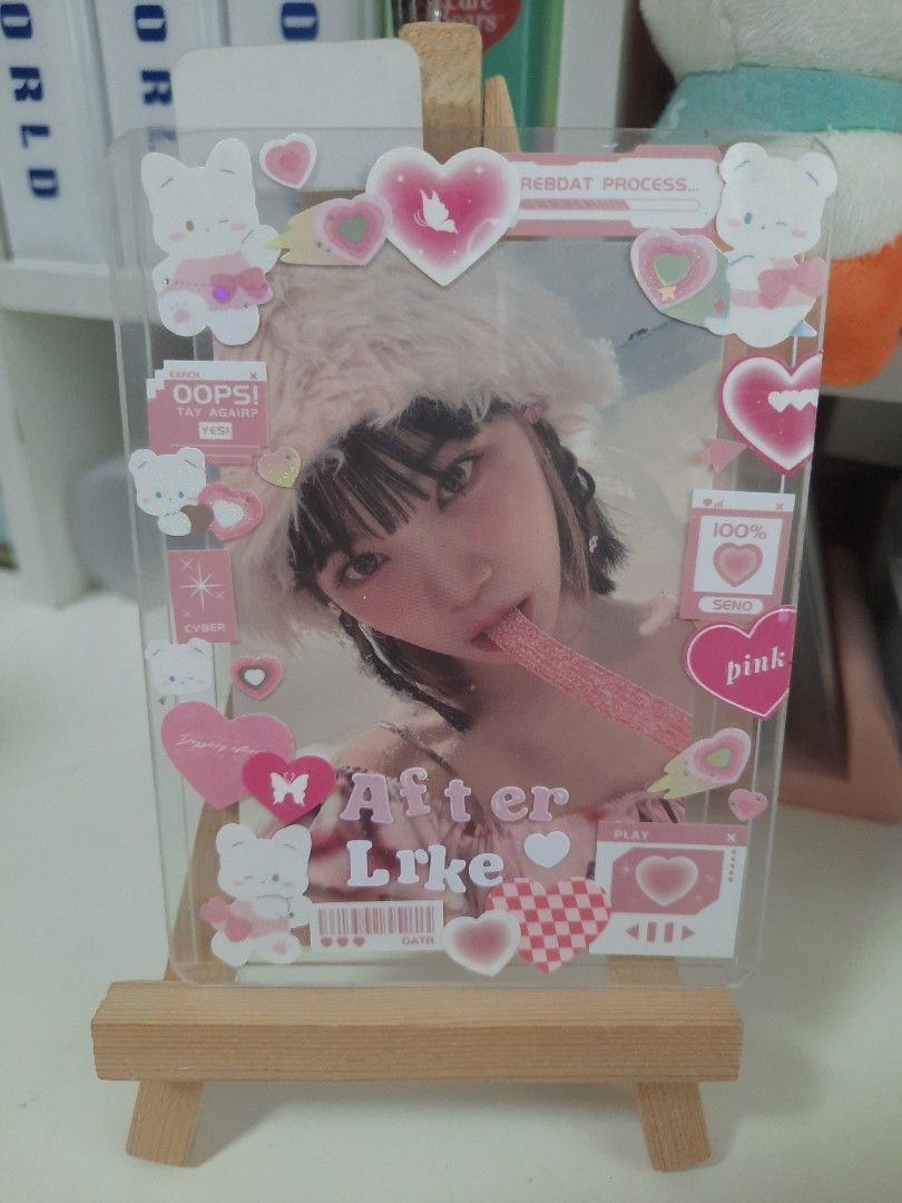 Wts candy chaewon, Hobbies & Toys, Memorabilia & Collectibles, K-Wave ...