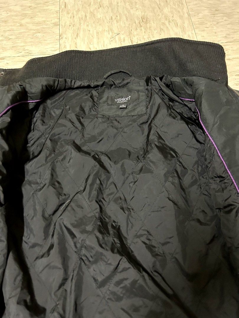 Yishion Bomber Jacket (Singapore brand), Men's Fashion, Coats, Jackets and Outerwear on Carousell