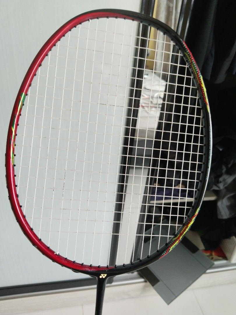 Yonex Astrox 88D 1st gen, Sports Equipment, Sports & Games, Racket ...