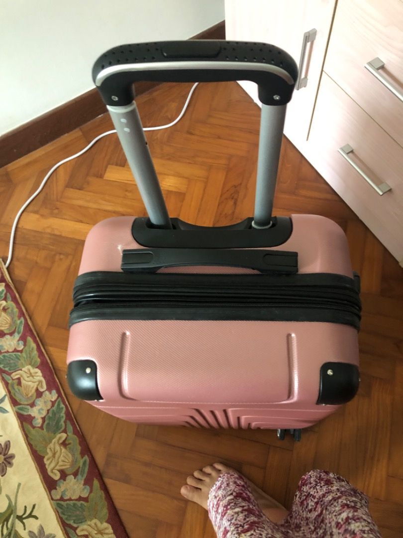 22” hand carry cabin luggage, Hobbies & Toys, Travel, Luggage on Carousell