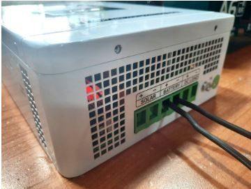 40A 12/24V Zamdon MPPT Solar Charge Controller, Photography ...