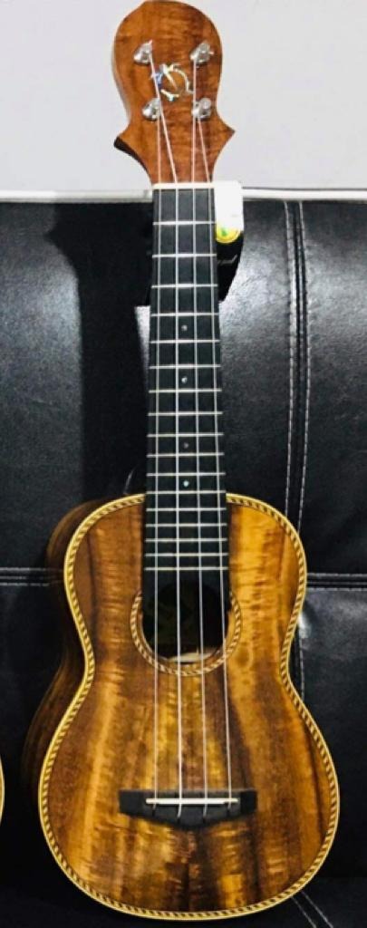 BIG ISLAND soprano solid KOA ukulele, Hobbies & Toys, Music & Media ...