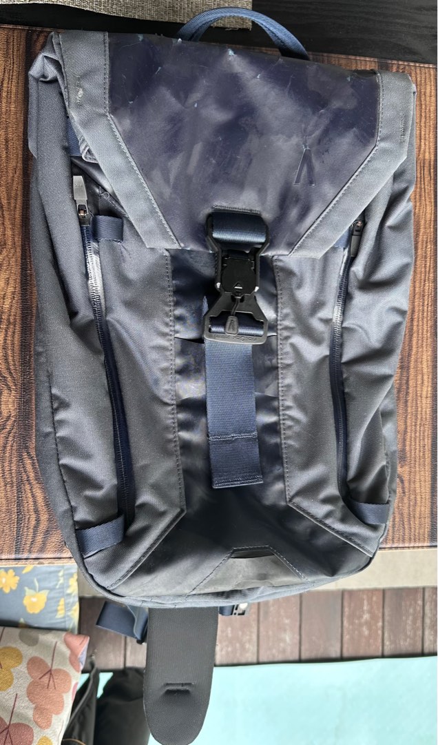 Boundry Supply Errant Sling, Men's Fashion, Bags, Sling Bags on Carousell