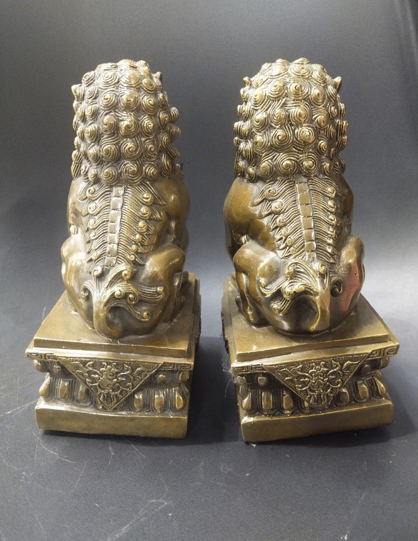 Brass Fu dog pair statue display, Hobbies & Toys, Memorabilia ...