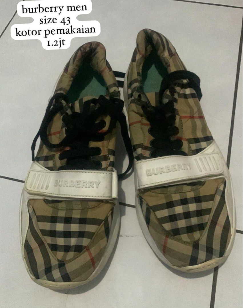 burberry, Fesyen Pria, Sepatu , Sneakers di Carousell